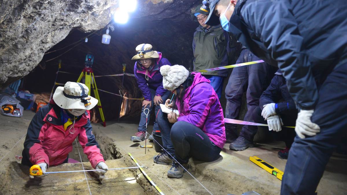 New Denisovan remains discovered in cave on the Tibetan plateau | News ...