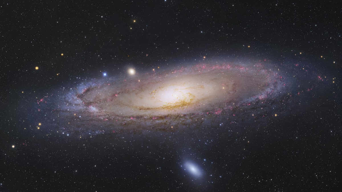 Andromeda: Panorama of our nearest galaxy reveals millions of stars ...