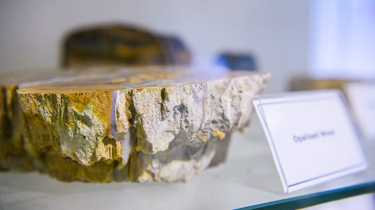New discovery about Earth’s first crust changes understanding about how ...