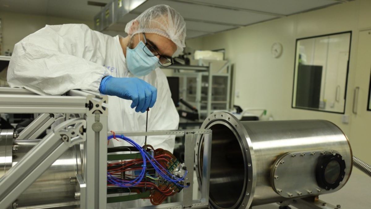 New heavy-proton particle discovered at CERN’s Large Hadron Collider ...
